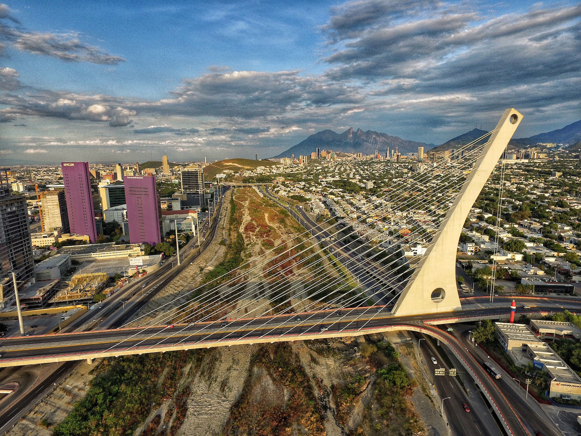 Monterrey Y Buenos Aires Las Ciudades Más Caras De América Latina Para
