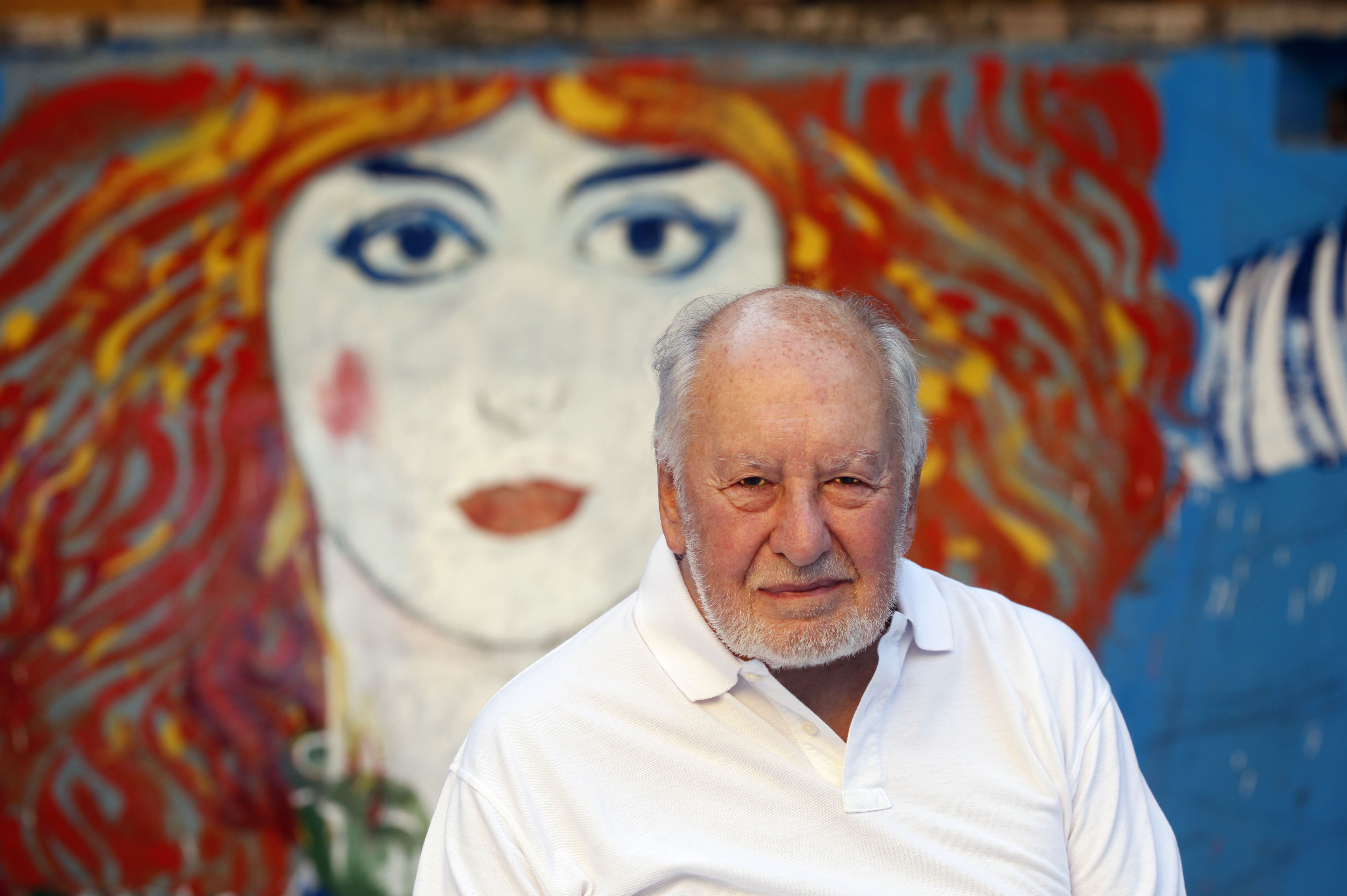A los 92 años, falleció el artista Guillermo Roux - Forbes Argentina
