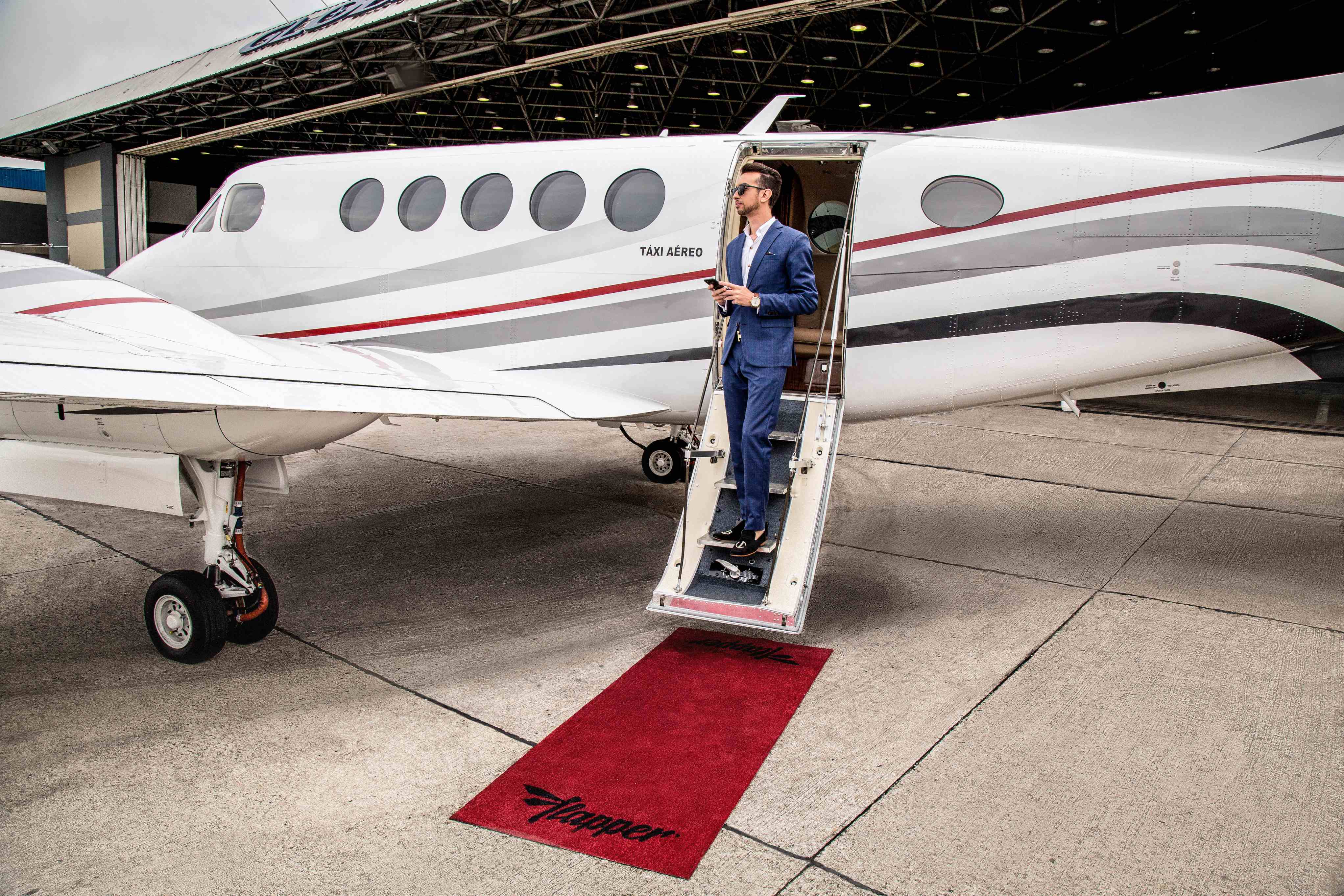 Innovación y sostenibilidad: lo que traerá la NBAA 2024 en aviación ...