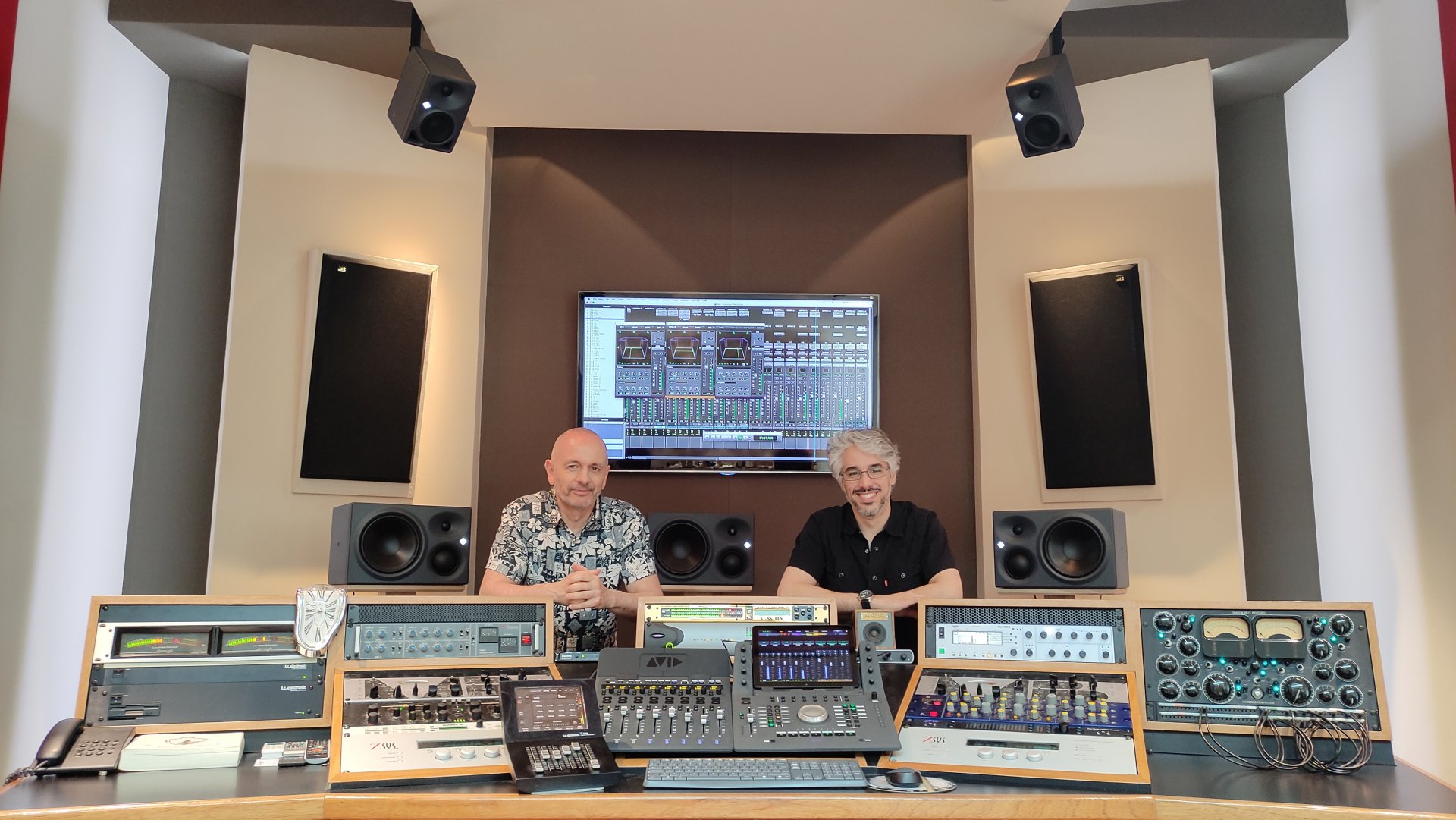 Así es la primera sala de audio inmersivo de la región - Forbes Argentina