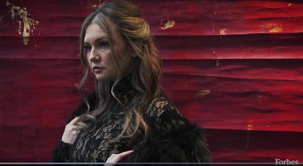 Anna "Delvey" Sorokin, la estafadora que inspiró "Inventando a Anna ...