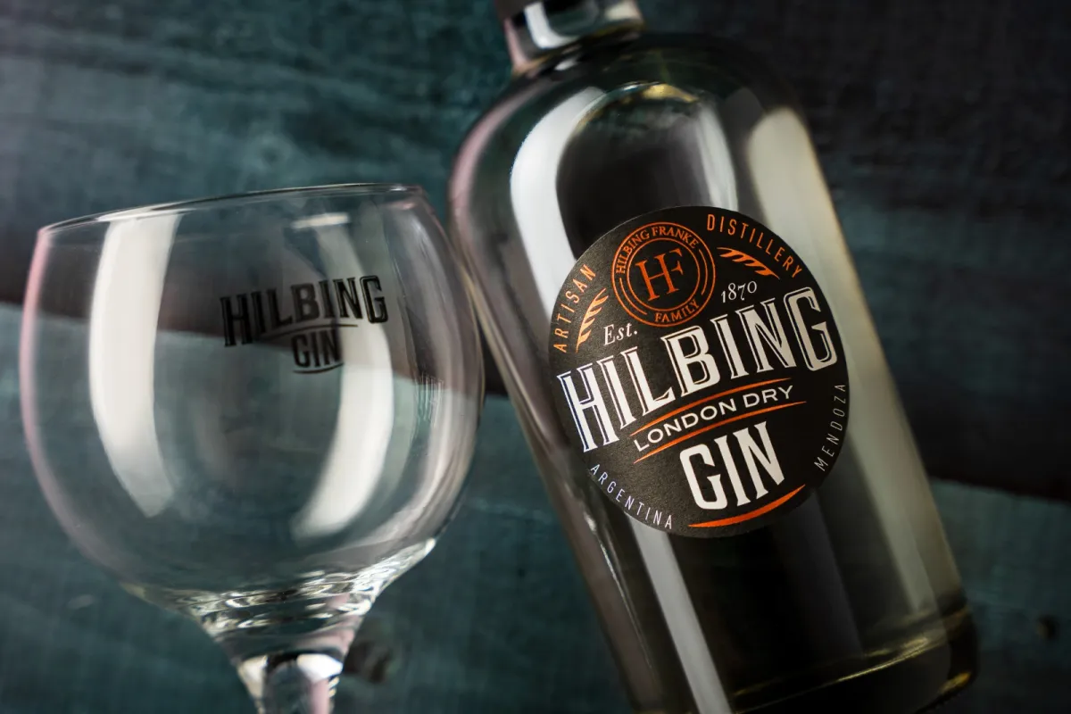 El gin mendocino Hilbing London Dry fue galardonado en la San Francisco ...