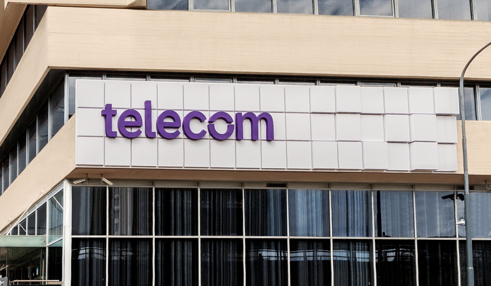 Fusión de Telecom y Telefónica: los millones detrás del plan para ...