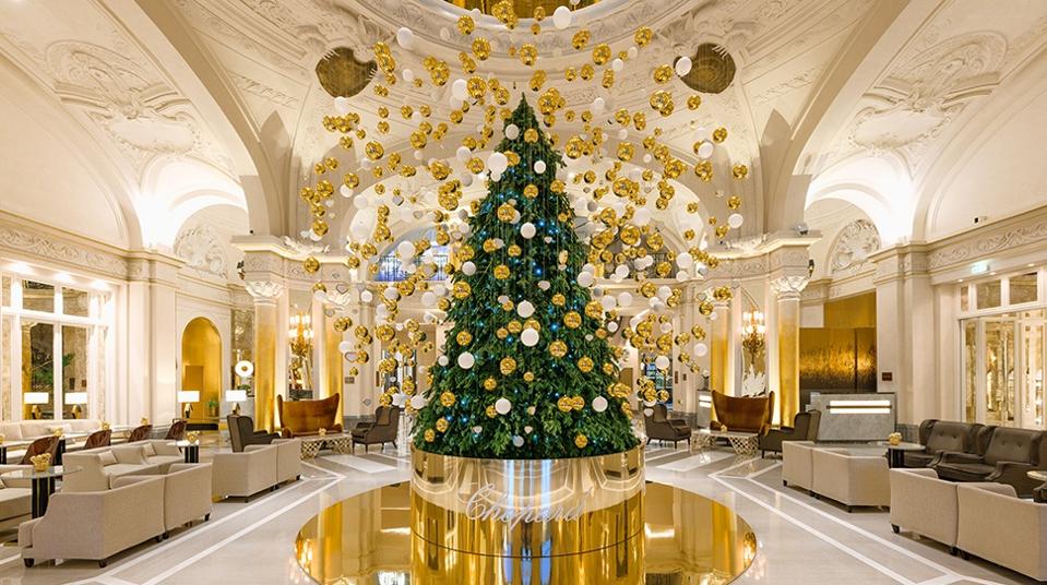 Los 12 mejores árboles de Navidad en hoteles del mundo - Forbes Argentina