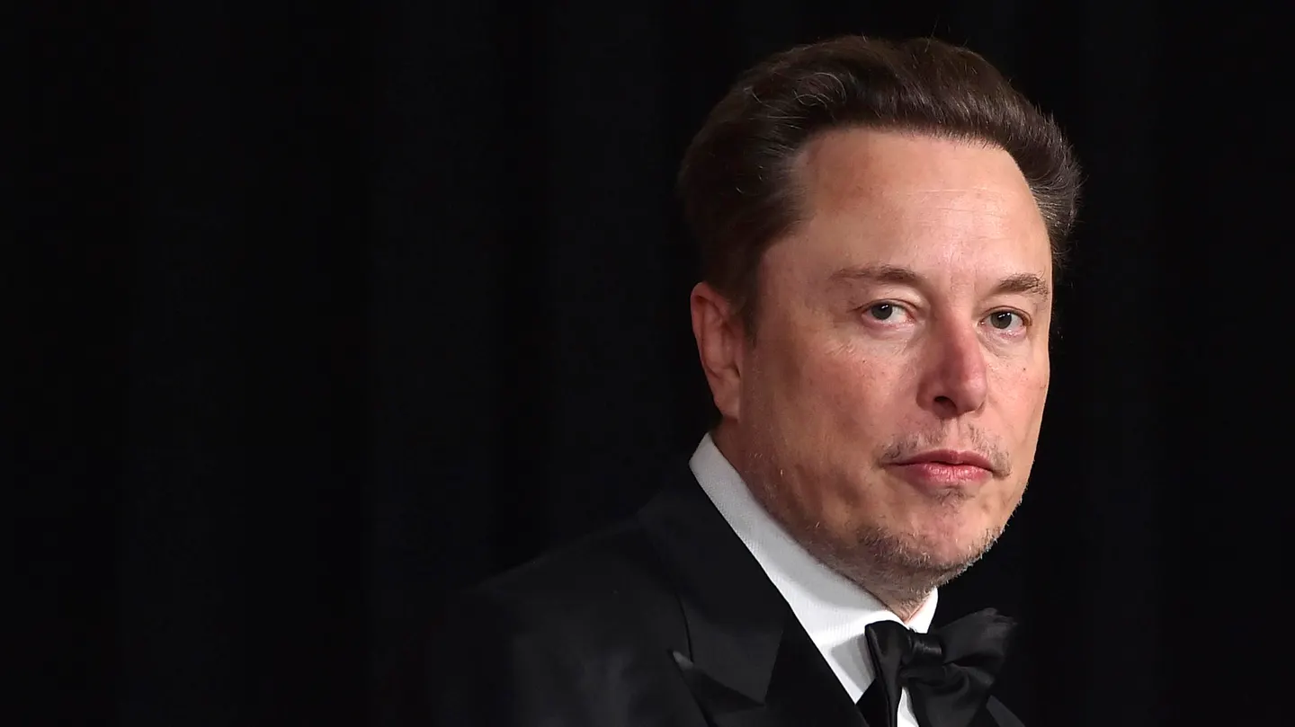 Elon Musk es el multimillonario que más perdió en 2024 hasta el momento: la bonificación que ...