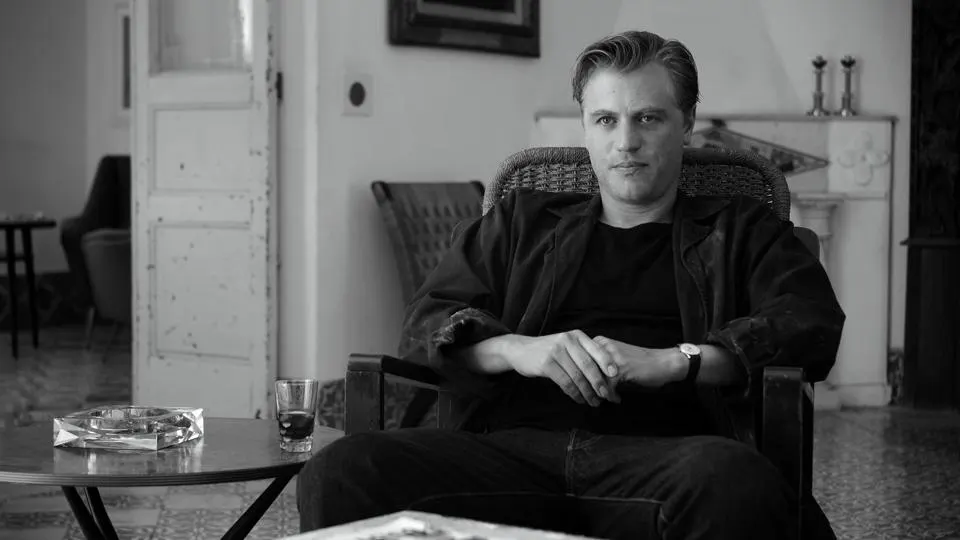 ¿Quién es Johnny Flynn, elegido para interpretar a Lucius Malfoy en la ...